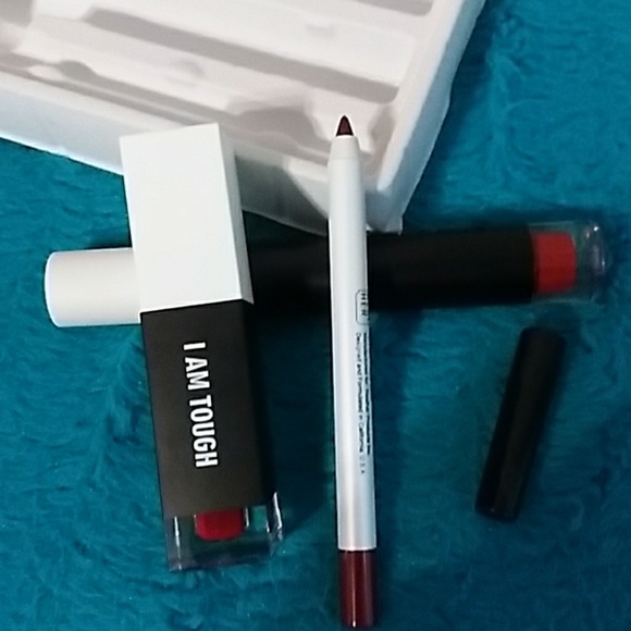 Real Her | Makeup | Real Her Lipstick Set | Poshmark